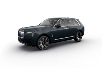 Rolls Royce Cullinan Price, Images, colours, Reviews & Specs
