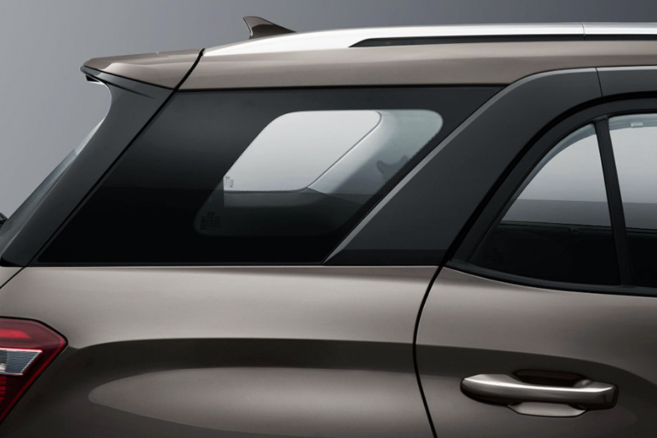 Hyundai Alcazar Signature Diesel AT On Road Price in Ambala & 2022 ...