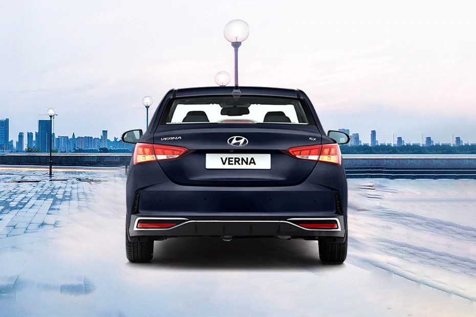 Hyundai Verna SX On Road Price in Ambala & 2021 Offers, Images