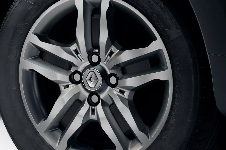 Renault Triber Specs & Features, Configurations, Dimensions