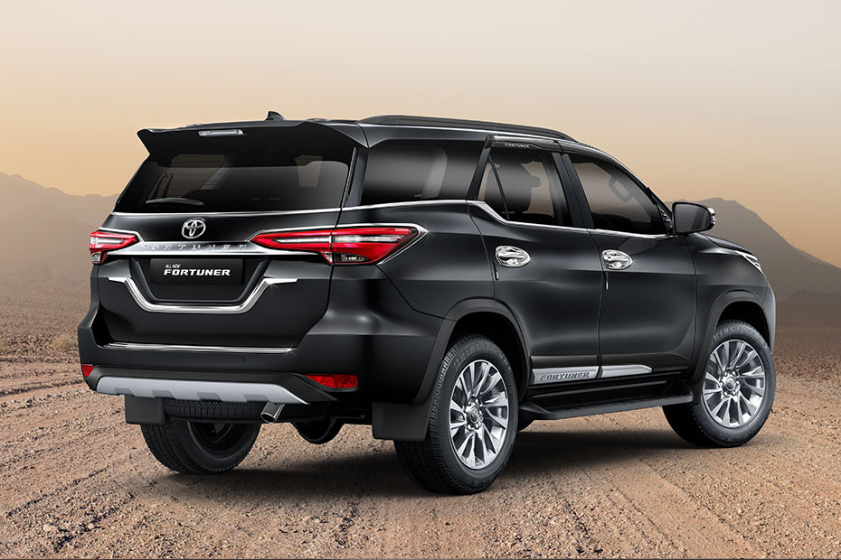 Toyota Fortuner Exterior Images Gallery | Shaw Toyota.
