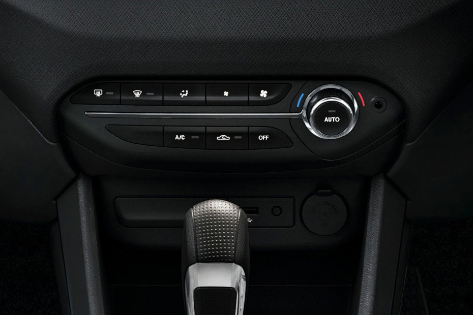 Tata Punch Adventure AMT On Road Price in Nagpur & 2023 Offers, Images